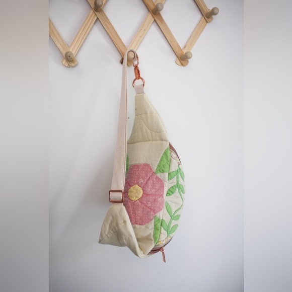 Vintage | Bags | Vintage Quilted Sling Bag | Poshmark